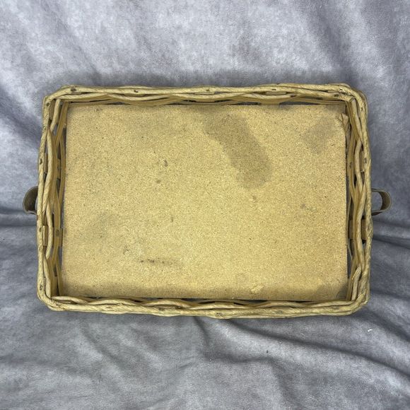 Pyrex | Kitchen | Pyrex 233n Wicker Casserole Holder Carrier Leather ...